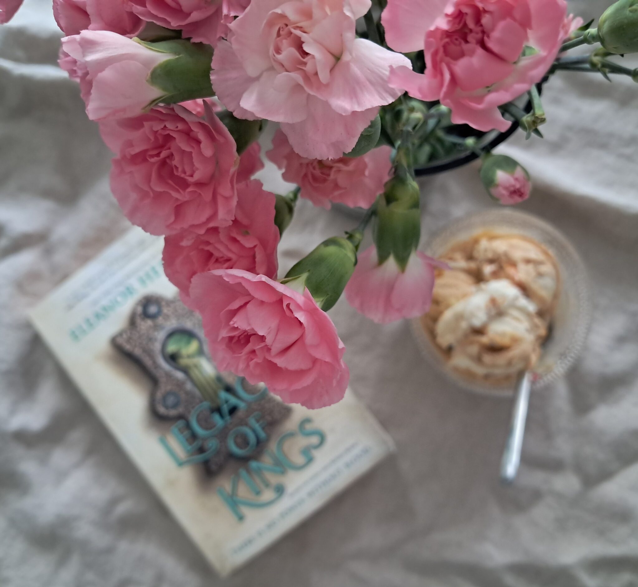 Eleanor Herman: Legacy of Kings – historiallista nuortenkirjallisuutta ...